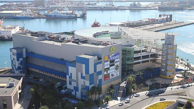 El CC El Muelle se une al futuro acuario para la apertura de los domingos