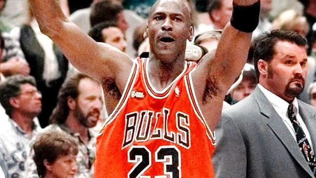 Michael Jordan vuelve a sorprender al mundo