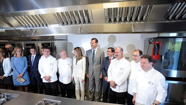 ¿Cuánto cuesta estudiar gastronomía en el vanguardista Basque Culinary ...