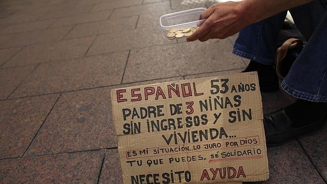 Ceuta, Melilla y Canarias, las que atienden a más personas sin hogar Ceuta, Melilla y Canarias, las que atienden a más personas sin hogar