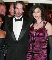 Keanu Reeves y Mónica Ballucci presentan en Cannes un discutible ...