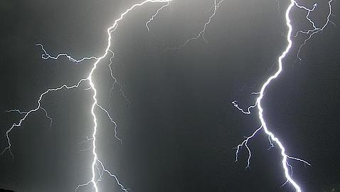 Cómo evitar que te caiga un rayo