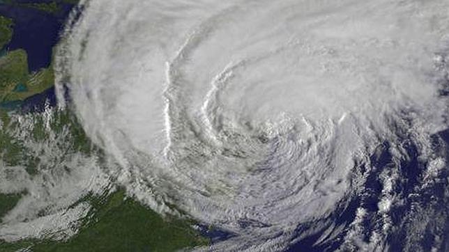Así creció el huracán «Irene», en vídeo y desde el espacio