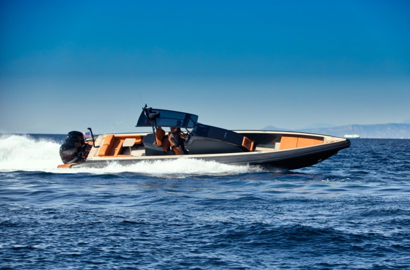 Lanchas rápidas de lujo, al detalle