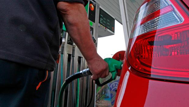 Los Carburantes Siguen Al Alza Y Registran Máximos Anuales