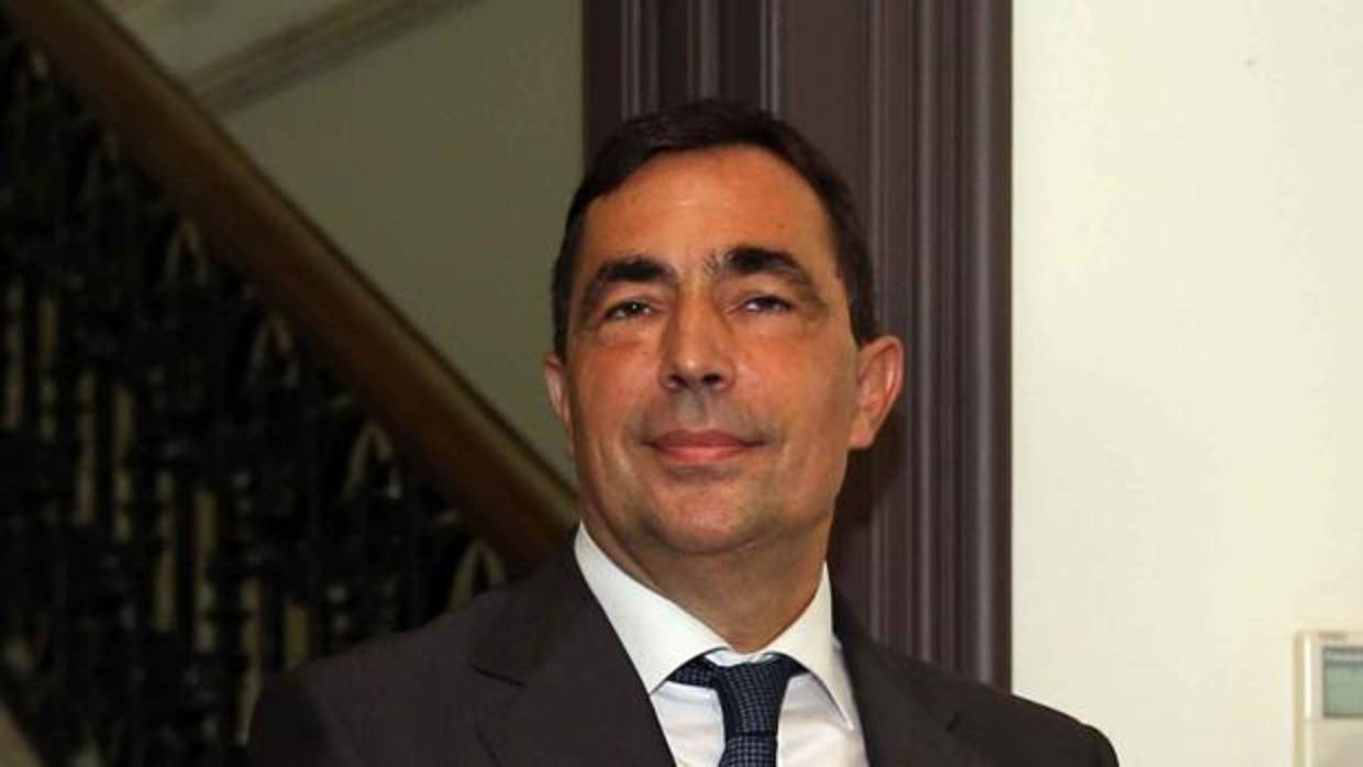 Pere Soler se despide de los Mossos tras el 155 y lamenta que se esté ...