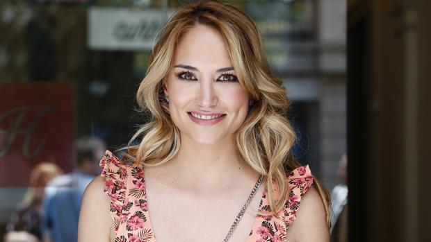 Instagram: Alba Carrillo da la bienvenida a los 33 años por todo lo alto