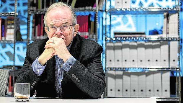 Medios - Paul Steiger: «Investigar está en la esencia de los medios»