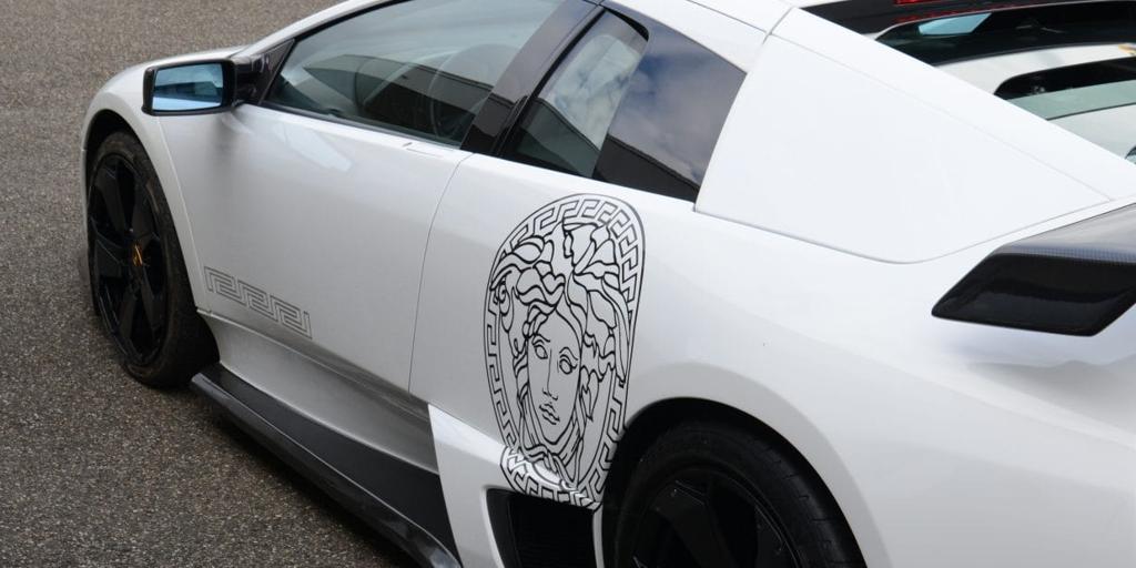 El exclusivo Lamborghini Murciélago x Versace que ahora puede ser tuyo ...